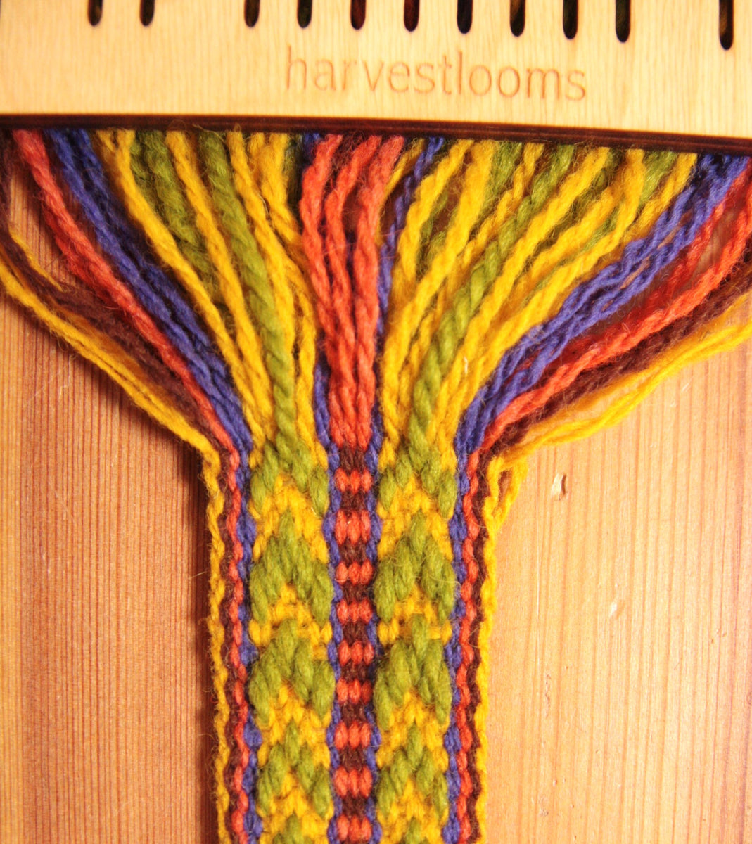 Band weaving pattern bands with a double slotted heddle – Harvest Looms