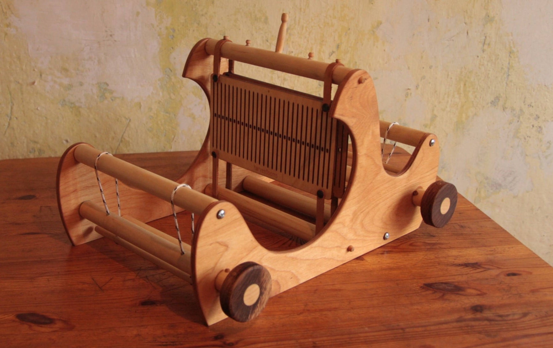 the Harvester- table loom – Harvest Looms
